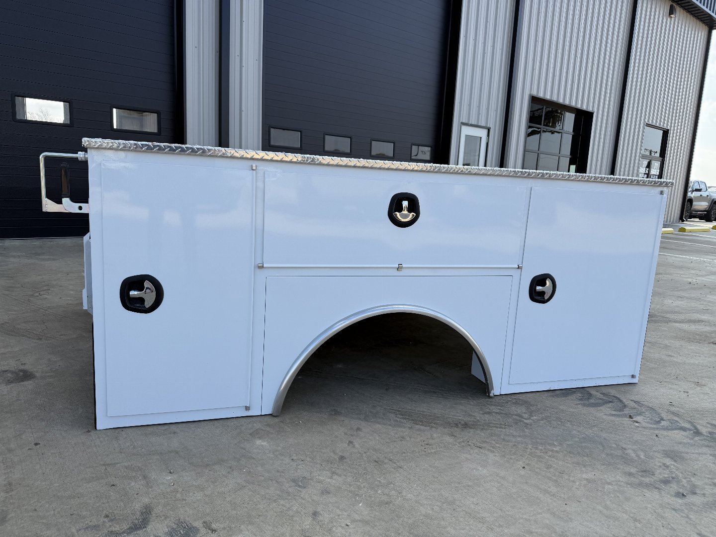 New 2025 CM Truck Beds CMG9878VVSSMLG2M Truck Bed | Paris Texas